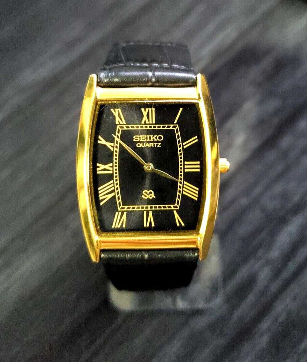 Seiko Vintage Seiko Tank Men's Tank Barrel Gold Black… - Gem