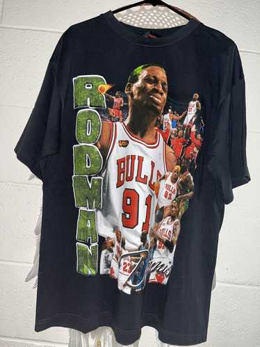Bulls Dennis Rodman T-Shirt L - Gem Bulls Dennis Rodman T-Shirt L - Gem