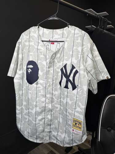 Bape x mitchell ness - Gem Bape x mitchell ness - Gem