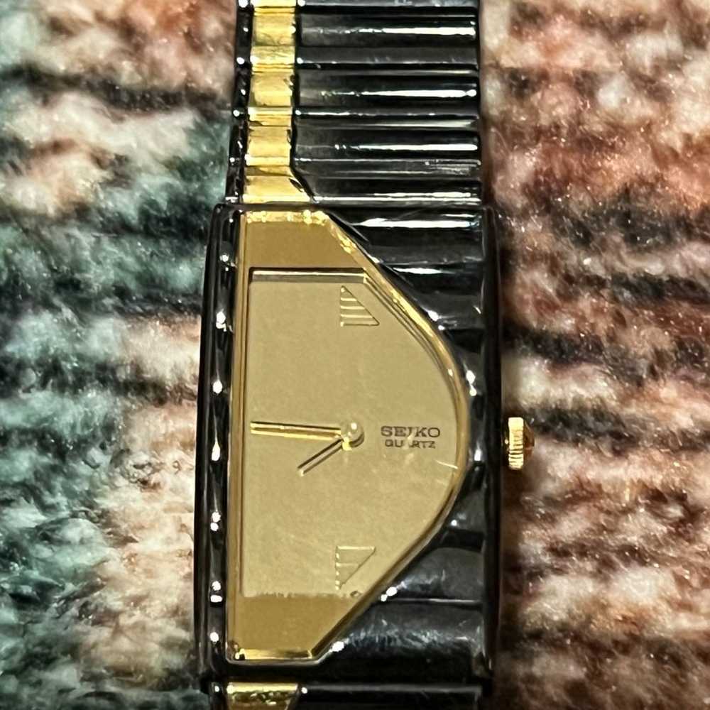 Vintage Seiko Asymmetrical half moon Black Watch - Gem