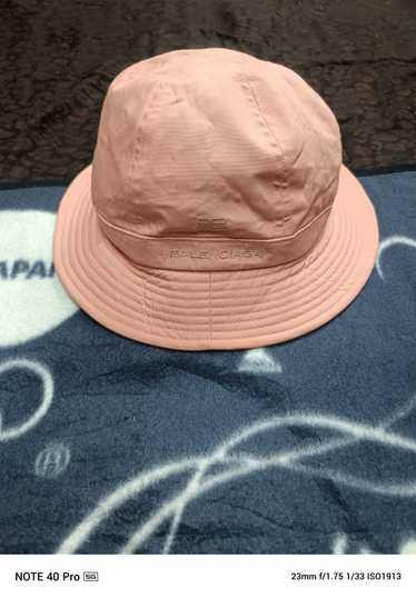 Balenciaga bucket hat - Gem Balenciaga bucket hat - Gem