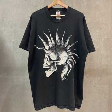 Fashion victim t shirt - Gem Fashion victim t shirt - Gem