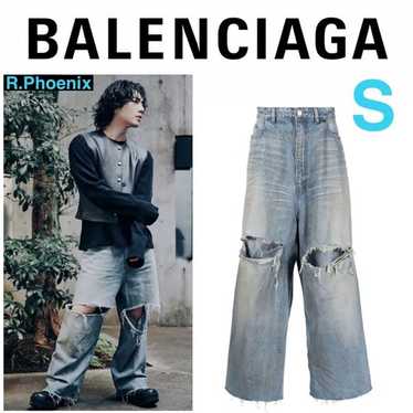 Balenciaga destroyed jeans - Gem Balenciaga destroyed jeans - Gem