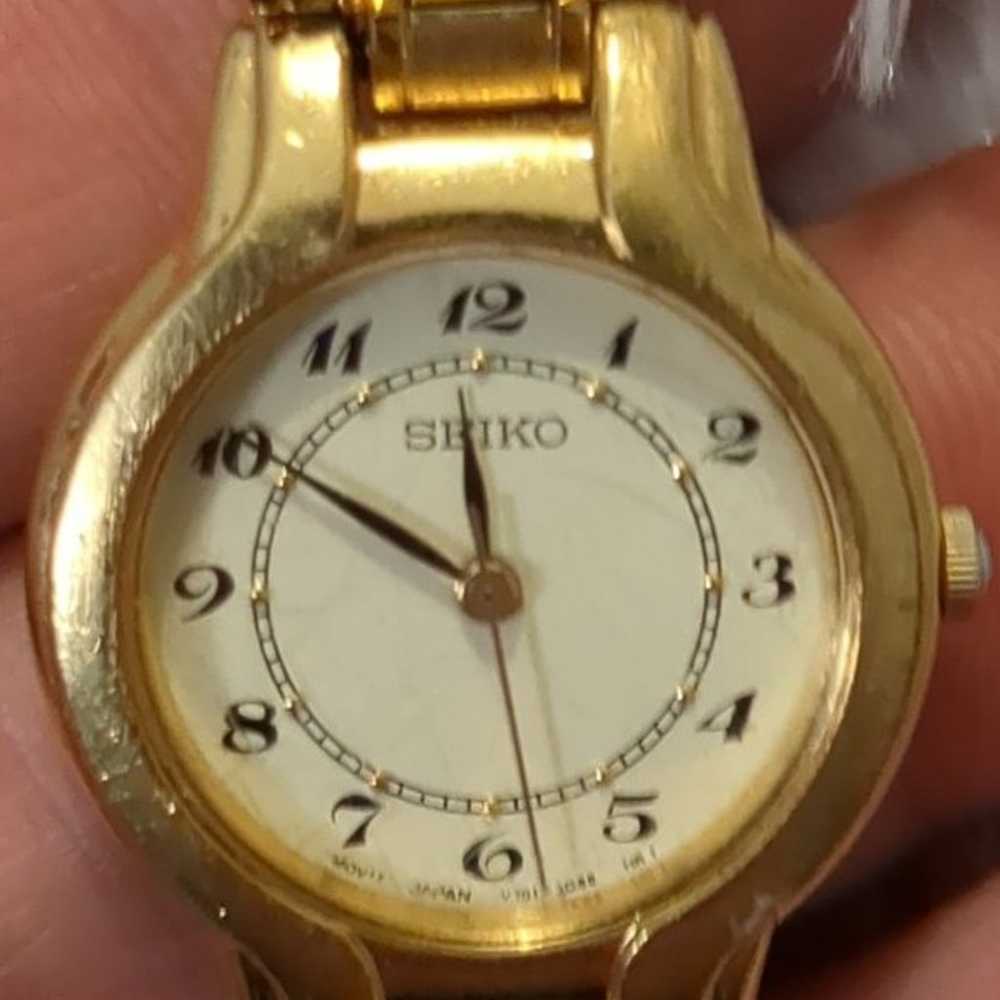 Vintage Seiko Women's watch - Gem
