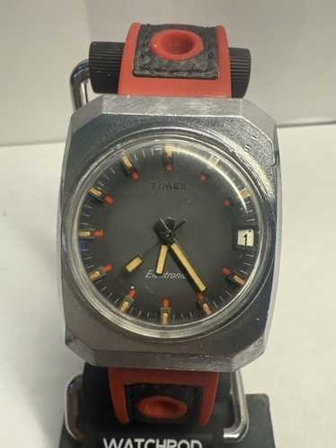 ULTRA RARE VINTAGE TIMEX ELECTRIC HIDDEN CROWN WATCH … - Gem
