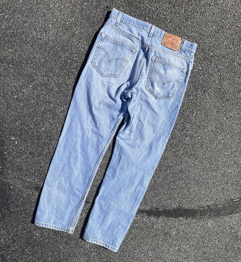 Levi's × Vintage 90s Light Wash Levis 505 Distressed - Gem