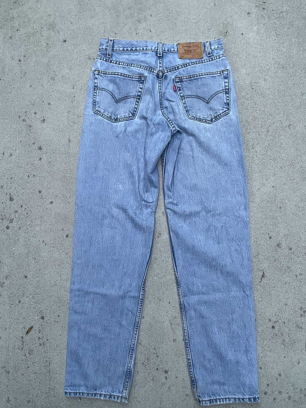 Levi's × Vintage Vintage Levi 550 Relaxed Fit Light W… - Gem